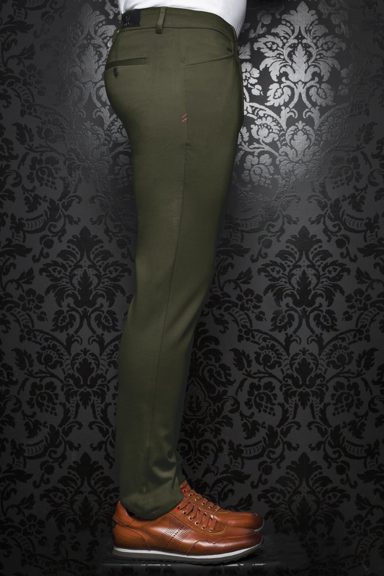 Pantalon pour homme par Au Noir | MAGNUM Olive | Boutique Vvög ...